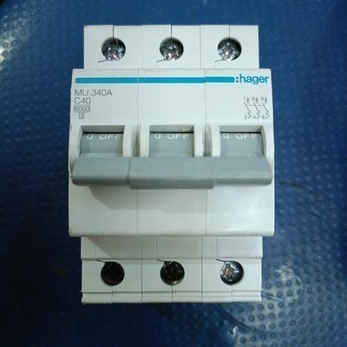 Jual mcb hager 3 phase 40a SNI ORIGINAL - Jakarta Barat - Sinarfajar ...