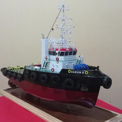 Jual Miniatur kapal tugboat Danum 8 / 60cm - Kota Banjar - AskaraArt ...