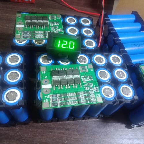 Jual Baterai 18650 pack 12volt (14,5amp) custom - Jakarta Barat - LP ...