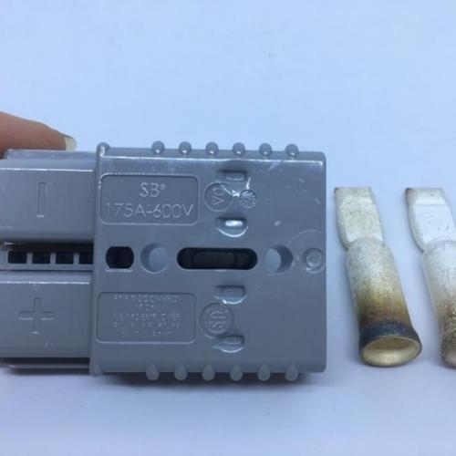 Jual Socket Battery Anderson 175A 600V For Forklift / Aki - Abu-abu ...