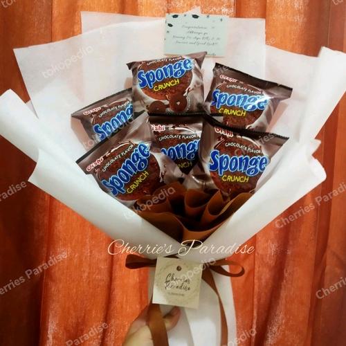 Jual buket/bucket/handbouquet SNACK JAJANAN MURAH HADIAH WISUDa Ultah ...