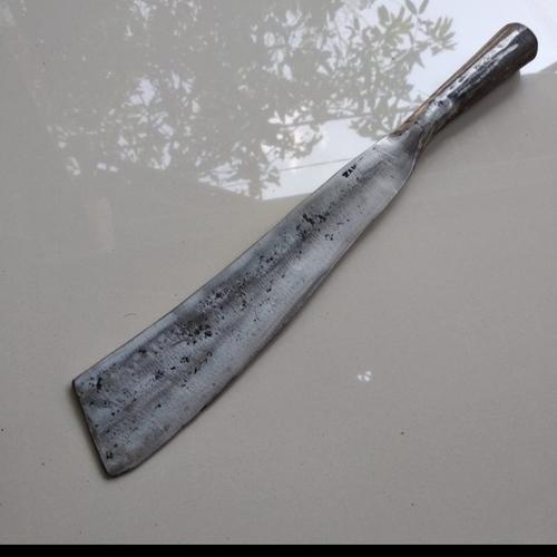 Jual Golok Lebih Tebal dan Kuat - Parang Arit Pemotong Kayu Pohon Besar ...