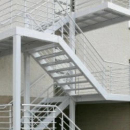 Jual tangga besi wf unp / plat .081282336436 - Jakarta Utara - tonilass ...