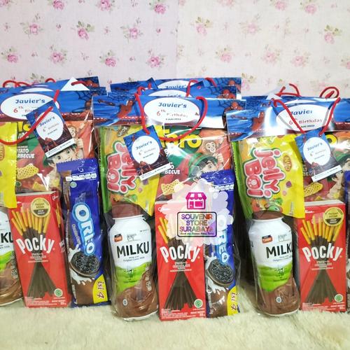 Jual snack ultah custom label || Bingkisan upang tahun pocky - Kota ...