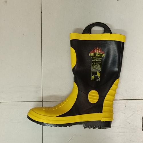 Jual Sepatu Boot Pemadam Kebakaran - 43 - Jakarta Barat - Agape Safety ...