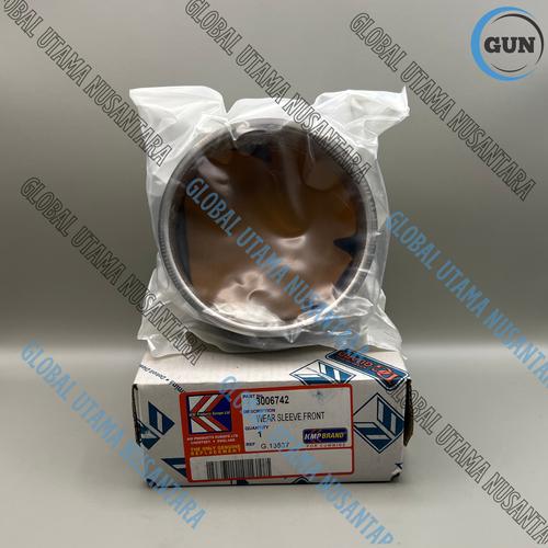 Jual WEAR SLEEVE FRONT / CRANKSHAFT BUSHING CUMMINS - 3006742 (KMP ...