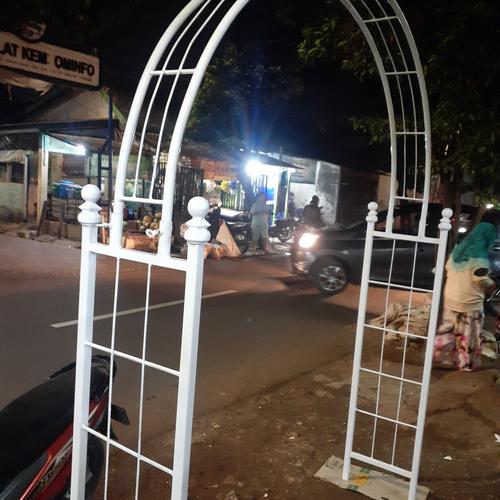 Jual pergola besi tinggi 250 lebar 180 - Jakarta Barat - bengkel ...