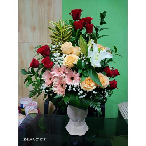 Jual RANGKAIAN BUNGA SEGAR - BUNGA MEJA - BUNGA MEJA JAKARTA - Jakarta ...