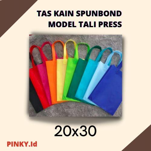 Jual TAS PRESS KAIN SPUNBOND 20x30 TALI /TAS BELANJA MURAH/LUSIN ISI 12 ...