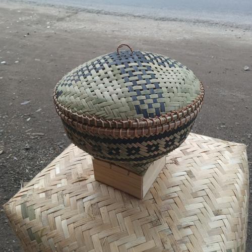Jual Boboko Tutup atau Tempat Nasi dari Anyaman Bambu Ukuran Kecil ...