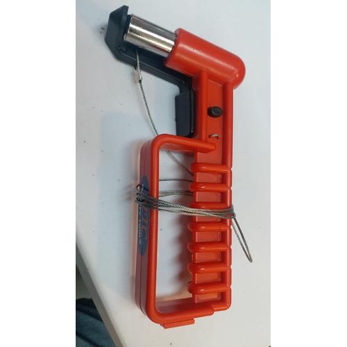 Jual Palu Pemecah Kaca Safety ( Emergency Safety Hammer ) MTC QUALITY ...