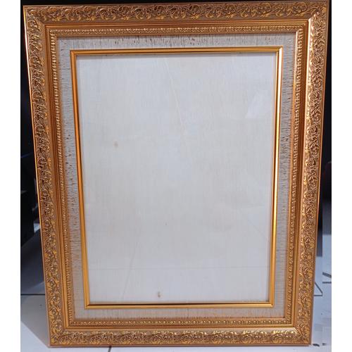 Jual BINGKAI/FRAME UKIR KECIL + LINEN GOLD - 20X25 - Kota Makassar ...