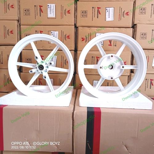 Jual Vrossi Velg Rossi Starmax PCX 150/160 - gold - Kab. Bogor - GLORY ...