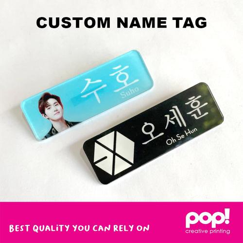 Jual Name Tag Akrilik Custom Logo Tulisan Nama Pin Dada Karyawan ...