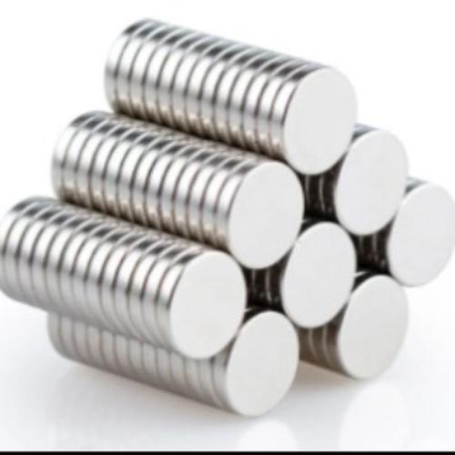 Jual Magnet Neodymium Putih Besi Berani Bulat Coin - 3x3mm - Kota ...