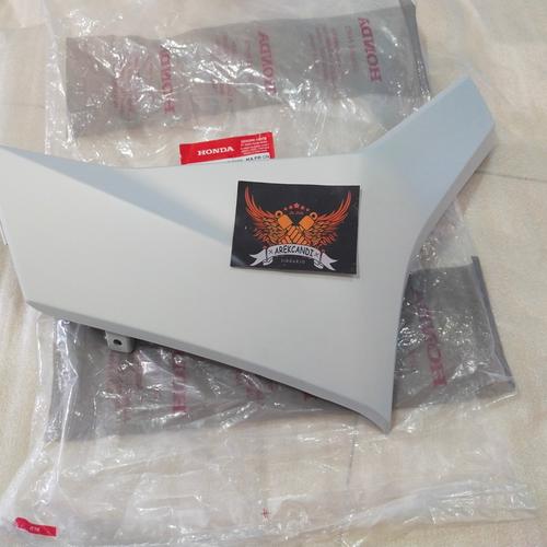 Jual cover Lis sayap dek bawah lantai putih Vario160 Vario 160 ori ahm ...
