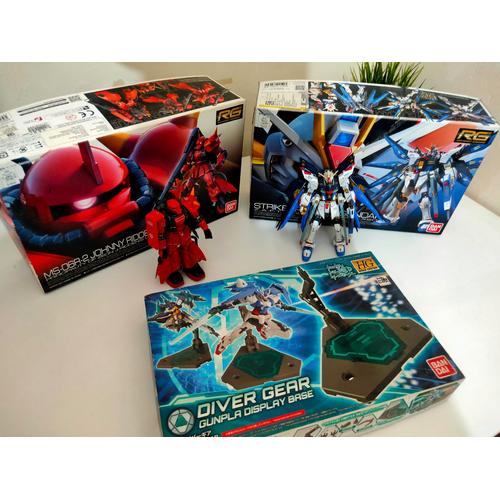 Jual Gundam Strike Freedom dan Gundam Zaku II RG - Original Bandai ...