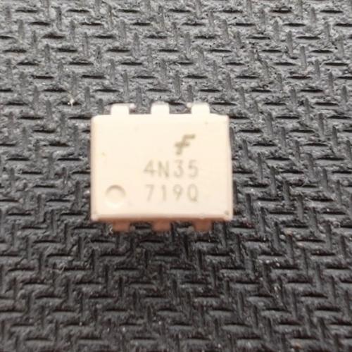 Jual IC 4N35 DIP 6P OPTOCOUPLER 1C 4N35 OPTO ISOLATOR FAIRCHILD ...