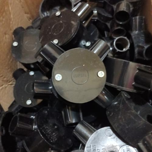 Jual T dus cabang 3 clipsal/bosh 20 mm hitam/T dus cbng 3 bosh 20 mm ...