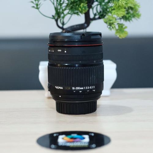 Jual lensa zoom sigma 18-200mm for Nikon or Canon - for Canon - Kab ...