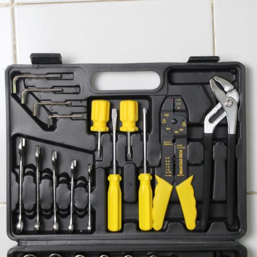 Jual JASON KOPER PERKAKAS 100 PCS TOOLS TOOL KIT SET BRIEF CASE 391-023 ...