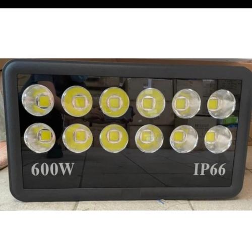 Jual lampu sorot 600 watt led outdoor lampu tembak 600watt lapangan ...