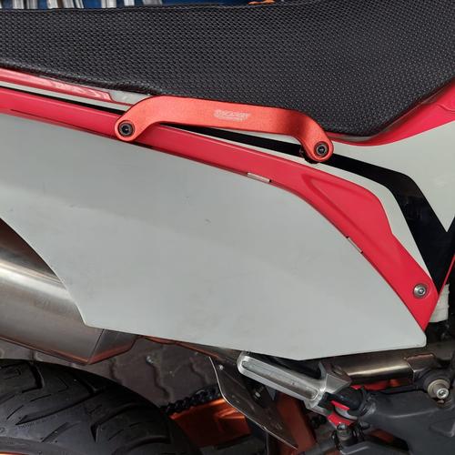 Jual Grab handle pegangan buat motor trail CRF KLX DTRACKER WR155 ...