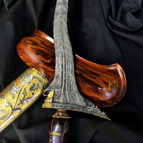 Jual Keris Pandawa Cinarita Luk 5 Kinatah Panji Wilis Pamor Lar Gangsir ...