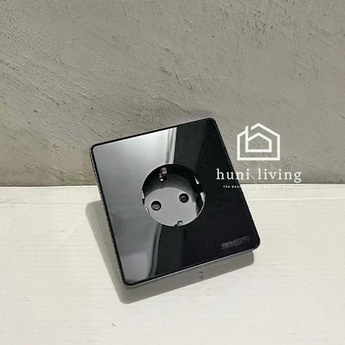 Jual Stop Kontak Inbow Tanam Dinding Hitam Black Glossy Bahan Akrilik ...