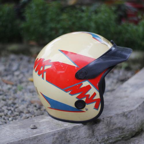 Jual helm yamaha jadul - Kab. Jombang - LAWASAN MOJOKERTO | Tokopedia
