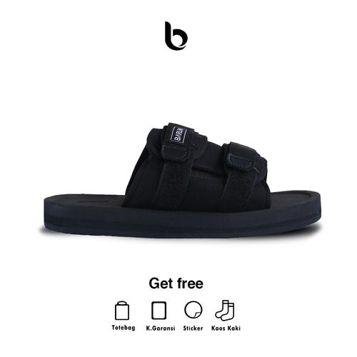 Jual Barlin Official Todoroki Full Black - Sepatu Sandal Gunung Pria ...