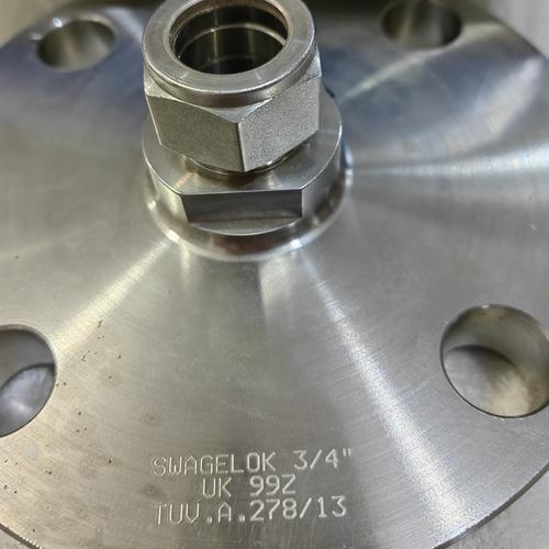 Jual Flange Adapter 3/4" OD ANSI Flange 2" 150 RF Swagelok SS-1210-F32 ...