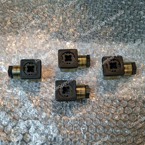 Jual SOCKET LAMPU MPM AC / SOCKET DINPLUNG AC / CONECTOR LAMPU ...