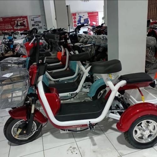 Jual Sepeda Motor Listrik Roda Tiga R3 Baterai Aki Uwinfly U Winfly ...
