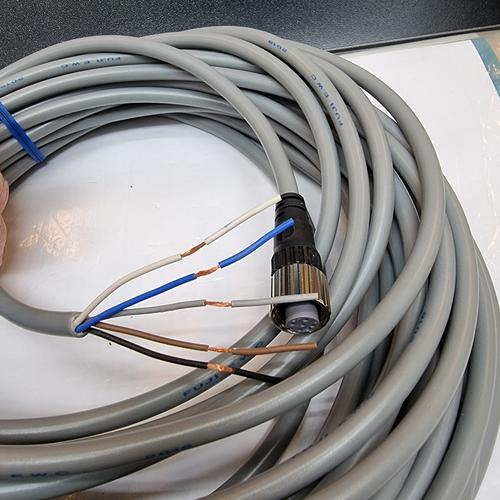 Jual kabel sensor fuji 5 wire 10 meter - Jakarta Barat - sentra listrik ...