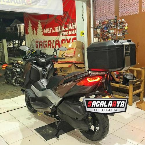 Jual paket Box Shad terra 48 black bracket original shad yamaha xmax ...