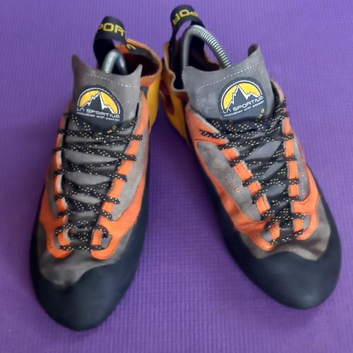 Jual SEPATU PANJAT DINDING | CLIMBING LA SPORTIVA ORIGINAL - Kab ...