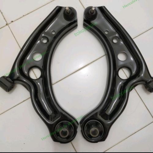 Jual lower arm/sayap bawah Toyota Sienta original gres baru - Jakarta ...