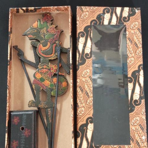 Jual wayang kayu batik Indonesia gift Indonesia - Jakarta Pusat ...