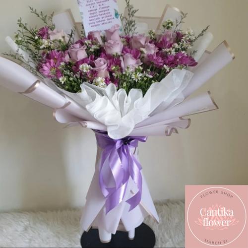 Jual Bouquet fresh flower lilac ungu viral buket bunga segar rose aster ...