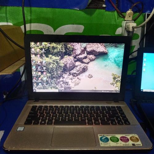 Jual laptop asus X441U, intel core i3-6006U, ram 4 hdd 500 gb - Kota ...