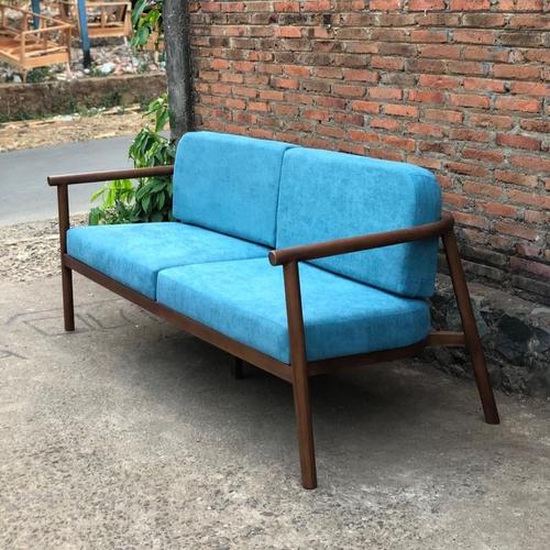 Jual SOFA 2 SEATER SOFA SCANDINAVIAN SOFA KAIN WARNA BIRU KAYU JATI ...