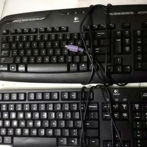 Jual Keyboard Logitech PS2 PC Komputer Computer Logitec - Jakarta Barat ...