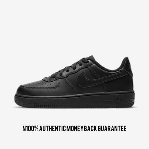 Jual Sepatu Sneakers / Nike Air Force 1 Triple Black - Hitam, 42 - Kab ...
