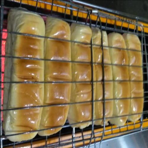 Jual Roti Polos untuk Roti Panggang / Bakar Khas Bangka (isi 3 pcs/pak ...
