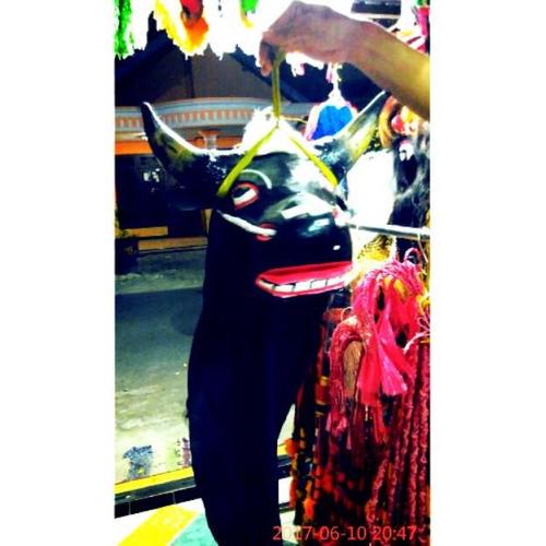 Jual Mainan Barongan Banteng Bantengan sapi topeng ganongan topeng ...