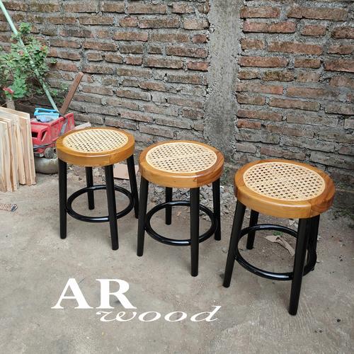 Jual Stool Cafe, Stool Minimalis Kayu Jati Kombinasi Rotan - Kab ...