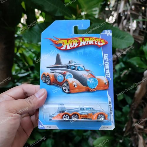 Jual Hot Wheels FAST FORTRESS HW DESIGN AKTA CARD - Kota Bandung ...