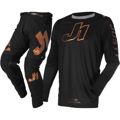 Jual Jersey set trail simple hitam bisa custom nama keren dan elegan ...