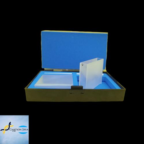 Jual Cuvette Kuvet UV Quartz kuarsa with Lid 50 mm / Cuvette Quartz ...
